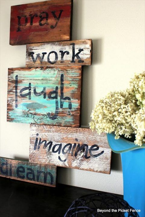 DIY Wise Words Art over Pallets Wood