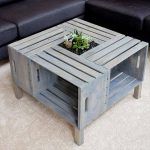 25 Unique DIY Pallet Table Ideas