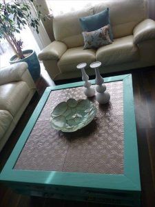 25 Unique DIY Pallet Table Ideas