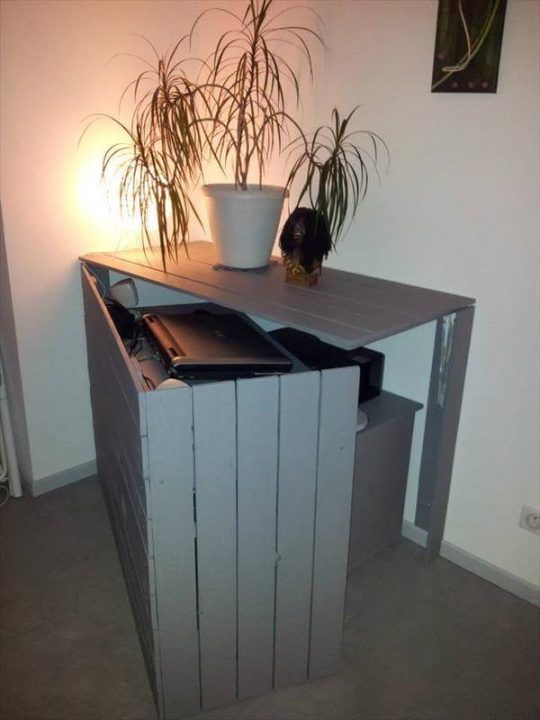 DIY Pallet Foldable Sectional Computer Desk