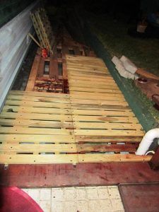 Pallet Walkway - Wooden Sidewalk Ideas