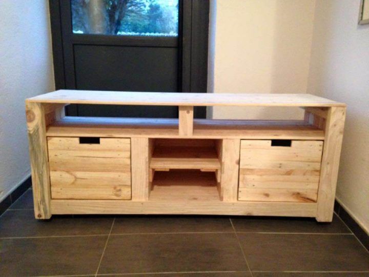 Pallet TV Unit Or Media Stand