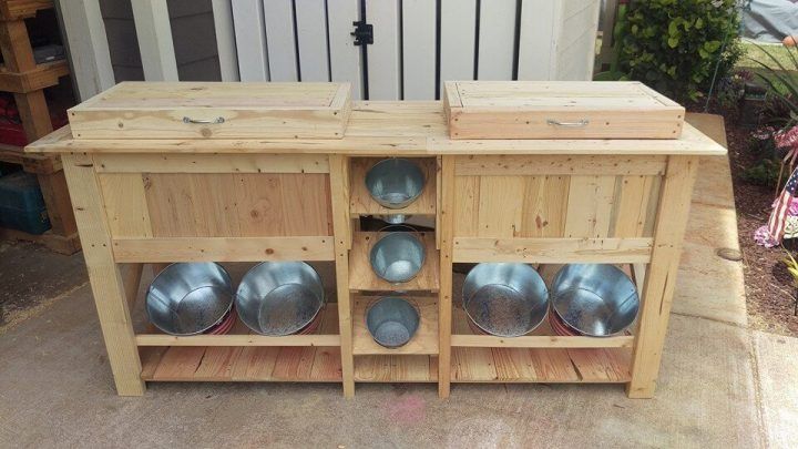 Pallet Ice Chests with Bucket Rack