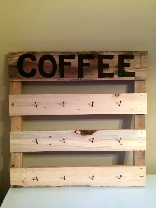 DIY Pallet Coffee Mug Rack