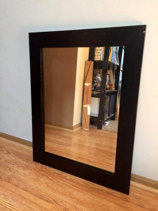 Rustic Styled Wood Pallet Mirror