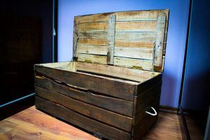Pallet Trunk - DIY