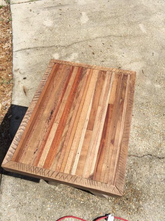 Butcher Block Style Pallet End Table