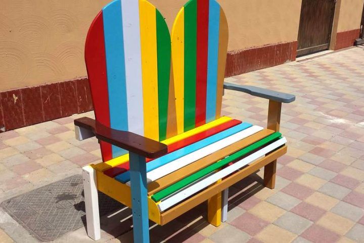Pallet Adirondack Rainbow Benches