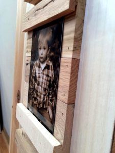 Making Picture Frames from Pallets