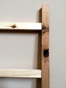 Pallet Blanket Ladder Shelf