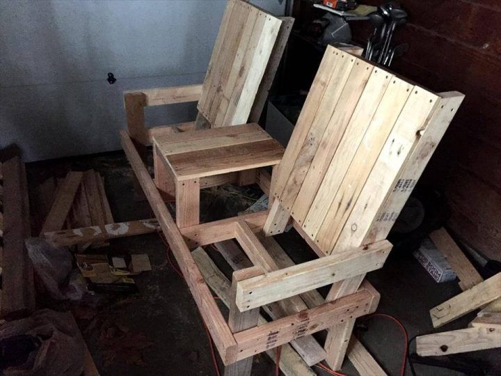 Pallet Double Chair for Lounge