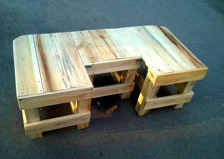 Around the Tree Pallet Bench