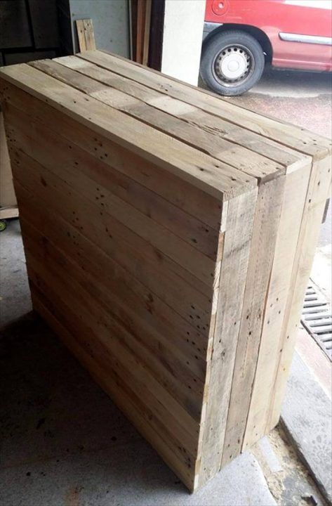 Pallet Bar + Beverage Bottle Rack