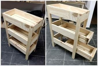 DIY Pallet Fruit and Vegetable Organizer / Rack