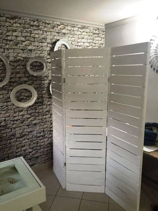 20 Pallet Ideas You Can DIY for Your Home