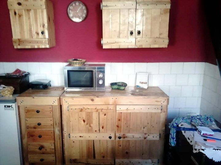 Pallet Wood Kitchen Project